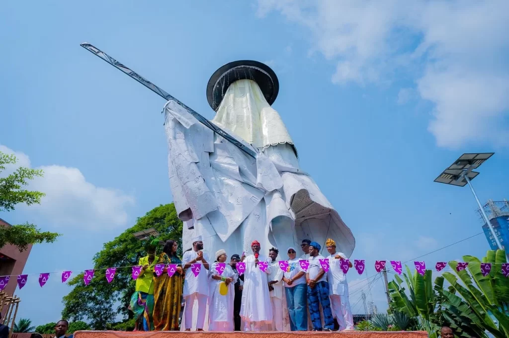 Sanwo-Olu inaugurate Eyo monument to promote Lagos tourism – NewsclickNG