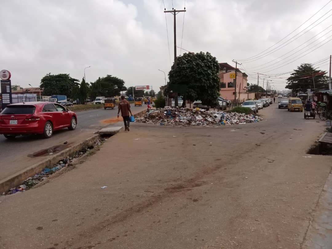 [Special Report] Lagos: Heaps of waste, foul smell as New Year gift to ...